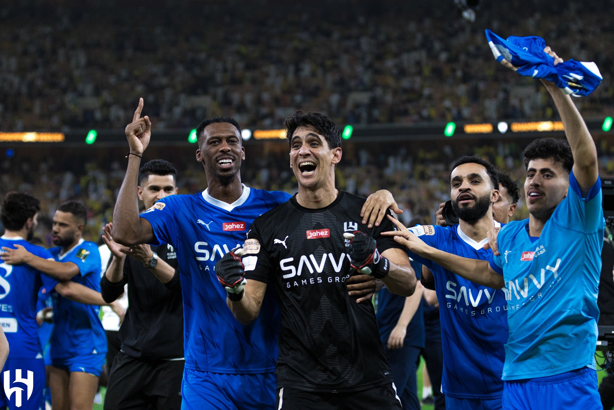 بونو يتوج الهلال بطلا لكأس خادم الحرمين على حساب النصر بقيادة رونالدو